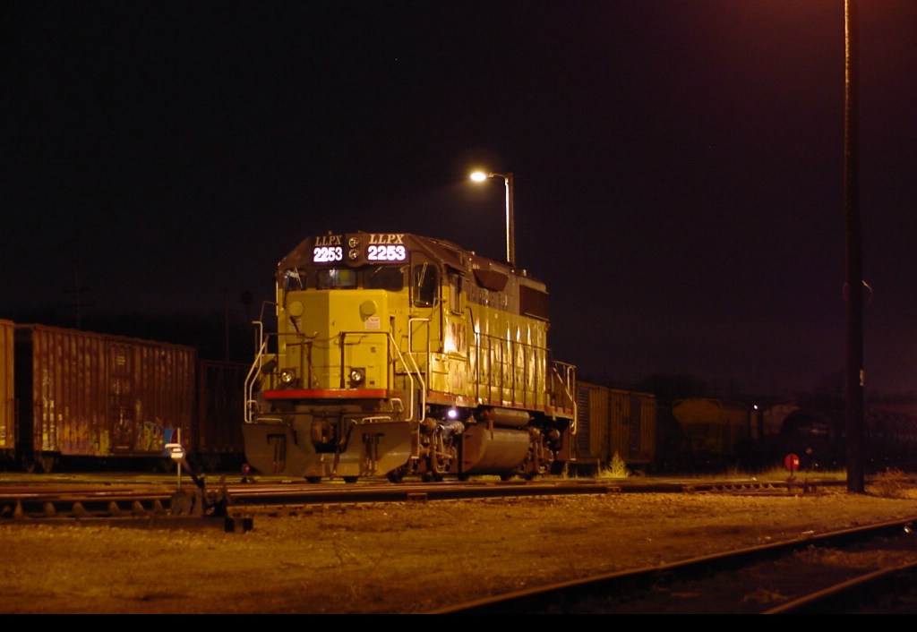 LLPX #2253 at Mitchell Yard